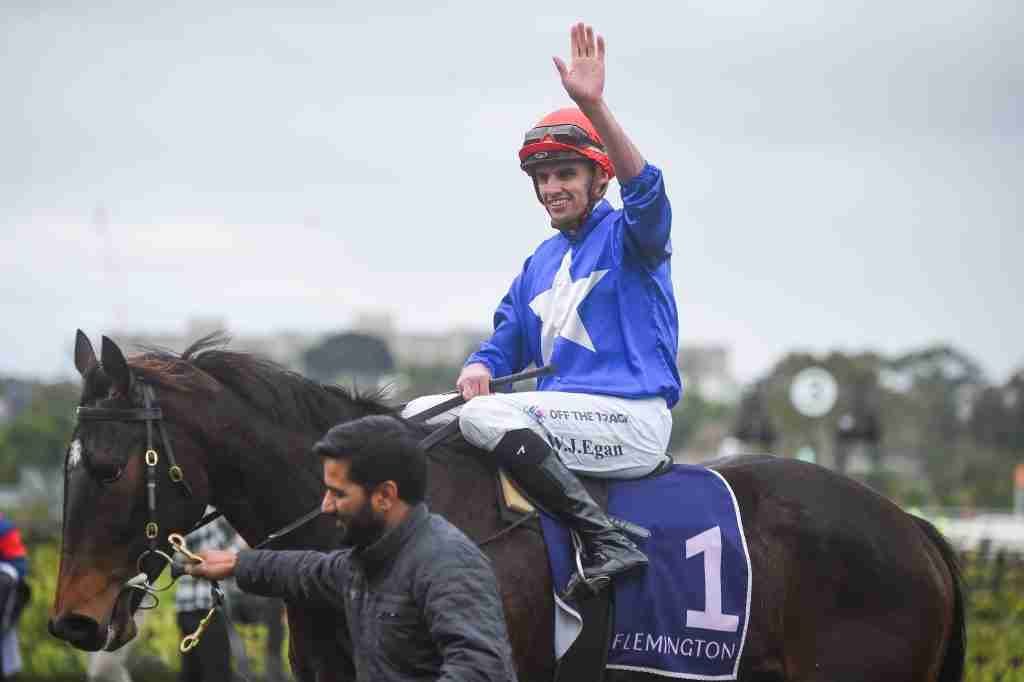 Winning Rupert Mare Seonee Salutes in G2 Queen Of The South Stakes ...